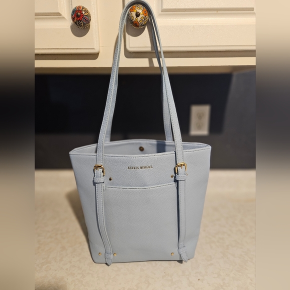 Alexis Bendel | Bags | Alexis Bendel Light Blue Shoulder Purse | Poshmark